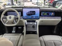 China Denza N9 2025 Flagship Edition Silver Gray 14000 km Electric SUV for sale