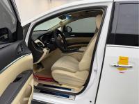 China Buick GL8 2023 Facelift 2.0T 48V Mild Hybrid 7-Seat MPV Land Business Class Luxury for sale