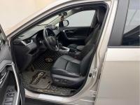 China Toyota Wildlander 2021 2.0L CVT 2WD Luxury Edition Used Gasoline SUV 65000km for sale
