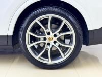 China 2021 Porsche Cayenne E-Hybrid 2.0T Plug-in Hybrid SUV 14k km for sale
