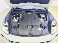 China 2021 Porsche Cayenne E-Hybrid 2.0T Plug-in Hybrid SUV 14k km for sale