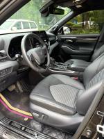 China Toyota 2022 Crown Land Cruiser 2.0T Sport Edition Automatic Transmission for sale