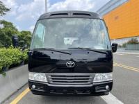 China Toyota Coaster 23 Seater Minibus 4.0T Diesel Engine 7005mm Length 3935mm Wheelbase for sale