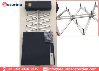 China Wrap / Roll Tyre Spike Tire Puncture Killer Road Barrier Block 20 Ton Load Capacity for sale