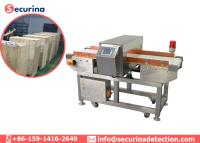 China Automatic Arched Conveyor Metal Detector For Meat Industry Chain Conveyor Style for sale