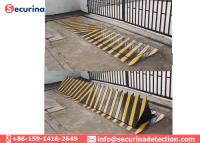China Carbon Steel Frame Hydraulic Spike Roadblocker Traffic Road Blocker Barrier Machine for sale