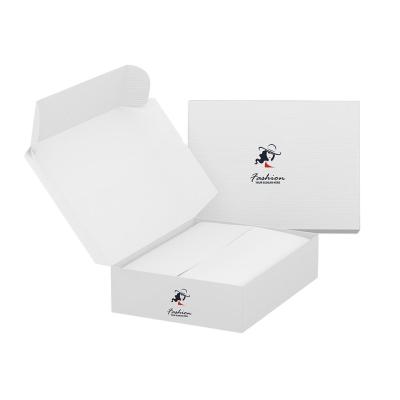 China Custom Logo CMYK White Corrugated Mailer Box for Luxury Gift Packaging and Shipping for sale