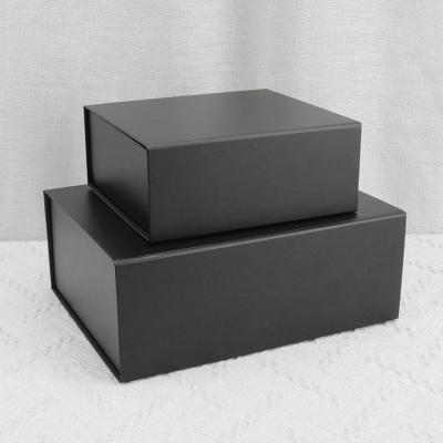 China Custom Printed Logo Paper Magnetic Box Packaging Luxury Recyclable Cardboard Folding Magnetic Packaging Gift Box for sale