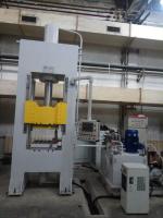 China 1600kN Y34 4 Pillar Hydraulic Press For Metal And Plastic Products for sale