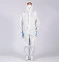 China 800 gram Disposable Isolation Gowns Fire Resistant Flame Protection for sale