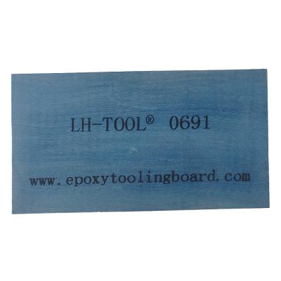 China Epoxy Tooling Board 0.69g/cm3 Density 70-75 Shore Hardness Heat Resistant 110°C for CNC Machining for sale