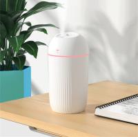 China Manual Humidity Control Ultrasonic Car Air Diffuser with 420ml Capacity and USB Power for sale