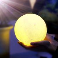 China 2021 Best Seller Good 3D Printing Moon Light Lamp with Switch Mode Remote Control for sale