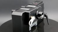 China D360 Fine Wire Laser Micrometer with 0.005-1.0mm Range and ±0.01μm Repeatability for Diameter & Ovality Measurement for sale
