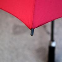 China Custom Logo Super Size Double Triple Double Golf Umbrella for Advertising and Sun Protection for sale