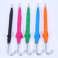 China Metal Coated Shaft Pongee Panel Market Umbrella for Fashionable Outdoor Advertising for sale