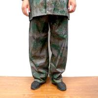China Outdoor Labor Protection Raincoat and Pants Set in Split Jungle Camouflage for Adults for sale