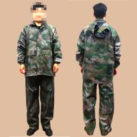 China Outdoor Labor Protection Raincoat and Pants Set in Split Jungle Camouflage for Adults for sale