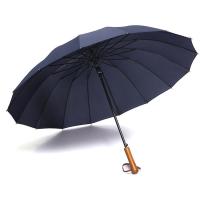 China Special Handle Wood 16 Bone Golf Long Handle Umbrella for Men's Business Advertising Gift Set for sale