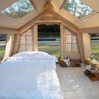 China Large Canvas Glamping Cabin Tent Awnings and Suit Included for Spacious Outdoor Living for sale