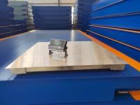 China Digital Floor Scale 1000kg to 10000kg Industrial Platform Weighing Scale with 0.1kg Accuracy for sale