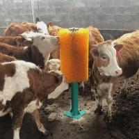 China Electric Cattle Cow Brush Roller Massage Scratching Tool with ISO9001 Certification - Half Round/Cylindrical Design for Herd Wellness for sale
