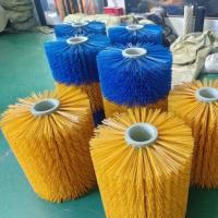China Electric Cattle Cow Brush Roller Massage Scratching Tool with ISO9001 Certification - Half Round/Cylindrical Design for Herd Wellness for sale