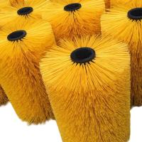 China Customized Cow Scratching Brush 600mm-1000mm Length with PP/Nylon Bristles for Dairy Farm Animal Care for sale