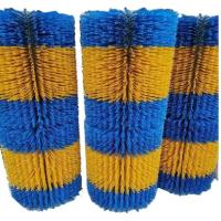 China Cylindrical Cattle Scratch Brush 400-1000mm for Ranch Use with PP/Nylon Bristles and Custom Sizing Options for sale