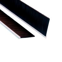 China Flexible Nylon Industrial Door Brush Seal Strip - Custom Sizes with Acid/Alkali & High Temp Resistance Options for sale