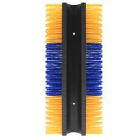 China Dairy Farm Livestock Cleaning Massage Brush for Cows - PE/Nylon Material with Yellow/Blue Custom Options for sale