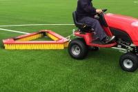 China Artificial Turf Cleaning Brush 120×20×17cm with Nylon/PP Bristles for Synthetic Grass Maintenance for sale