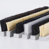 China Custom Industrial Lath Brushes 100-3000mm Length with Nylon PBT PVC Base for Cleaning and Conveying for sale