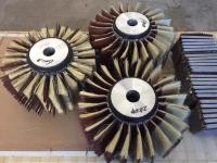 China Grit 400 Custom Sanding Drum Brushes Sanding Wood Surface Roller Brush For Sander Machine for sale