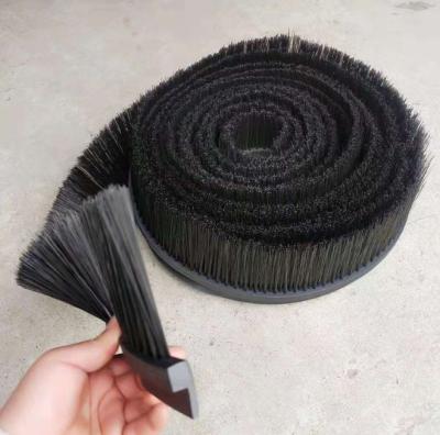 China Industrial Brush Strip H-Shape Nylon Bristle Rubber Base Custom Size for Seal for sale