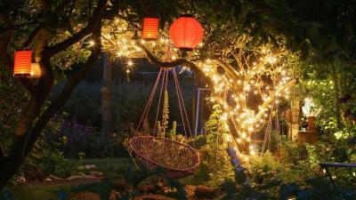 China Waterproof Decoration Fairy String Lights IP65 2V Christmas Tree Led Curtain Outdoor for sale