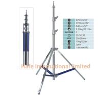China Adjustable Tripod Light Stand Heavy Duty , Stainless Steel Telescopic Led Work Light Tripod for sale