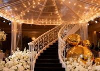 China Inflatable Mirror Ball PVC Shiny Space Atmosphere Decoration for sale