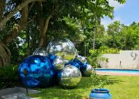 China Inflatable PVC Mirror Spheres Can Be Suspended, Placed On The Ground, Or Floated for sale