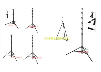 China Heavy-Duty Steel Adjustable Telescopic Light Stands Max Height 7.2m High Load 40kg for sale