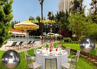 China Wedding Backyard Events Decoration 2.5m Inflatable Mirror Balloon for sale