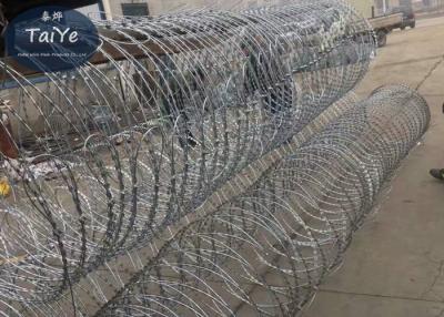 China Razor Edge Mobile Security Barrier 2 Base Coils And 1 Top Coil By Clamps Joined Together for sale