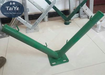 China V Shape Razor Wire Brackets Strong Chain Link Fence Barb Wire Holder for sale