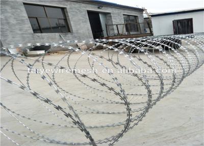 China Fence Safety Galvanized Razor Wire , Razor Barbed Wire Coil Diameter 500mm for sale