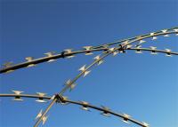 China BTO -22 Stainless Steel Razor Blade Barbed Wire,Fence Concertina Razor Wire for sale