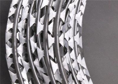 China 500mm 15m BTO -22 Galvanized Razor Wire Concertina Wire For Wire Fence for sale