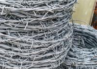 China Iron Iso Galvanized Gaucho Prison Barbed Wire Wire Mesh Sucurity Fence for sale