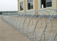China Galvanised Barbed BTO 22 Razor Wire Rust Resistance Concertina Wire For Prison for sale