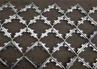 China Custom Hot Dipped Galvanized Welded Barbed Wire Mesh Protection Fence Panel for sale