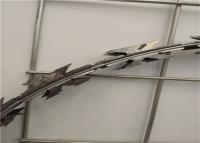 China 10kg / Coil CBT - 60 Hot Dipped Galvanized Razor Wire With Coil Diameter 30cm for sale